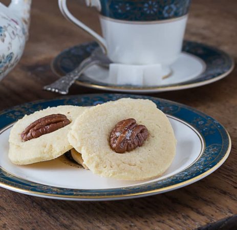 Irish Butter Shortbread Cookies - Analida's Ethnic Spoon