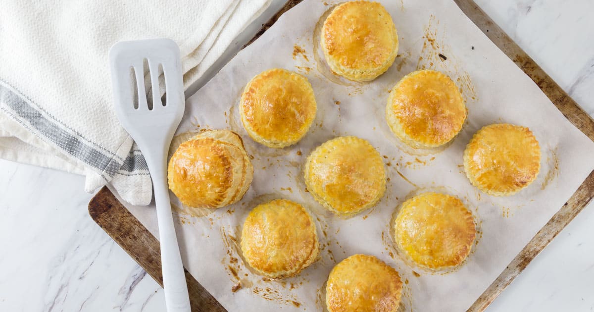 Chicken Puff Pastries - Pastelitos de Pollo - Analida's Ethnic Spoon
